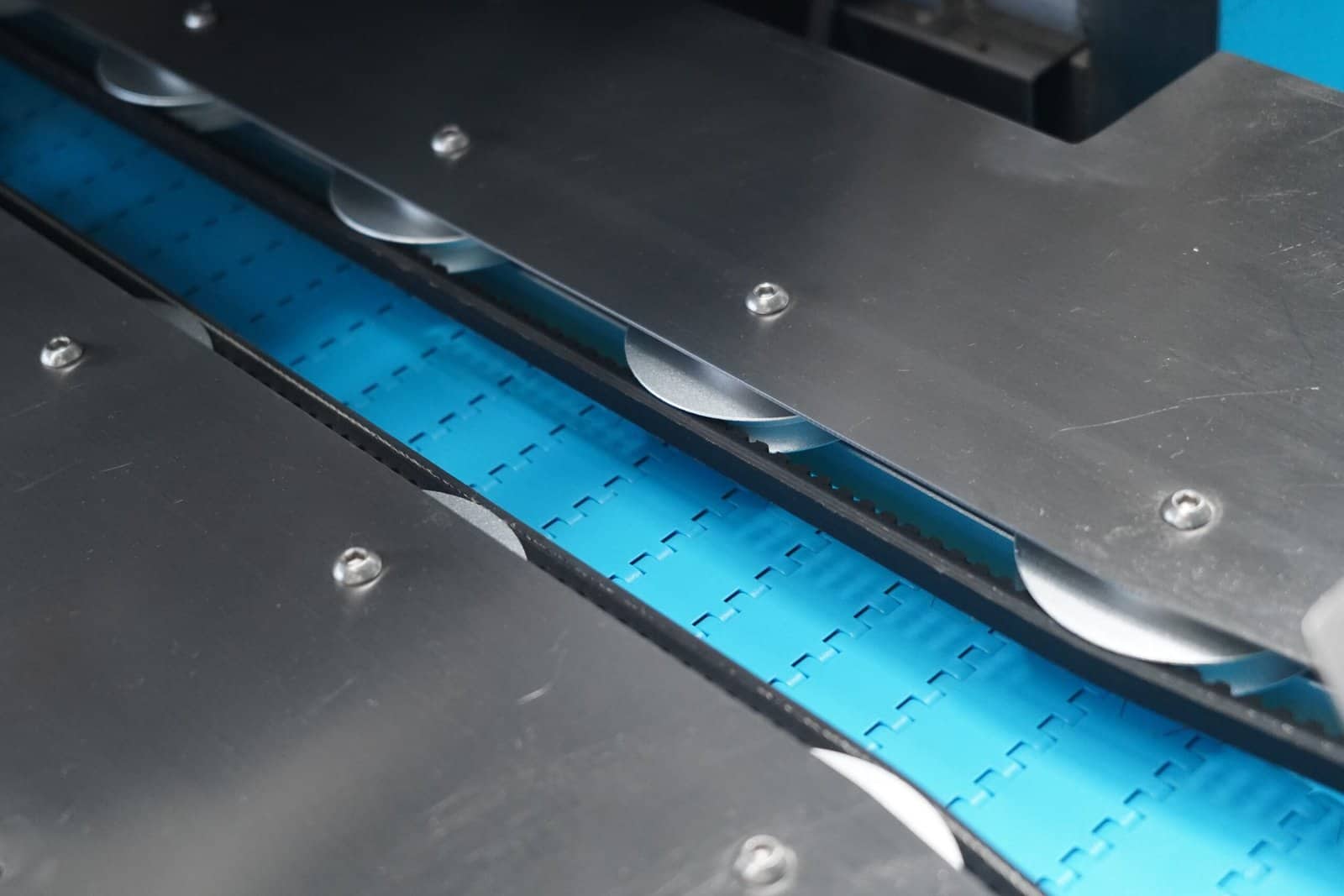 Shrink Sleeve Machine | Precision Automatic Solutions-Grand